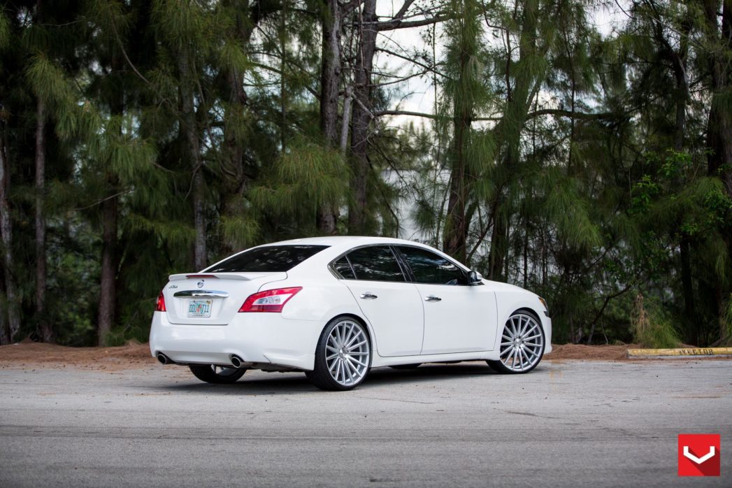 Nissan Maxima Hybrid Forged Series Vossen USA - VOSSEN WHEELS